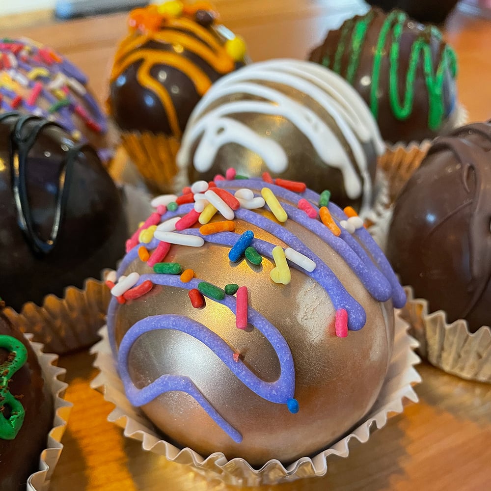 Hot Chocolate Bombs – Papa's General Store